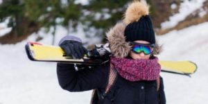 3 Best Ways to Carry Skis on Backpack (Detailed Steps)