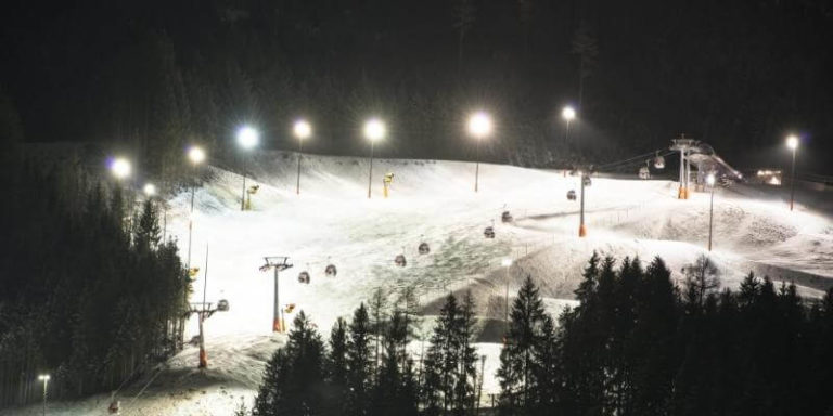 Night Skiing 101: The Ultimate Guide